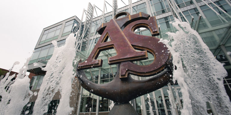 Shipbuilders Learn About Apprentice School Opportunities - NNS TO GO