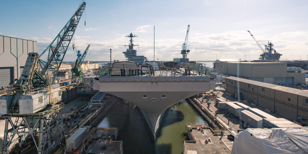Stennis Arrives - NNS TO GO