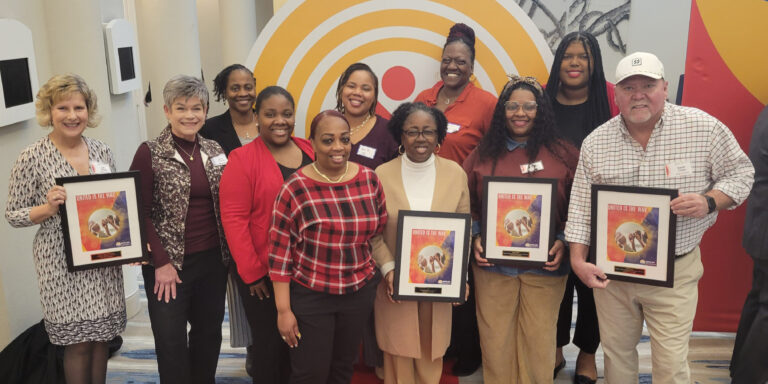 United Way honors two NNS Volunteers - NNS TO GO